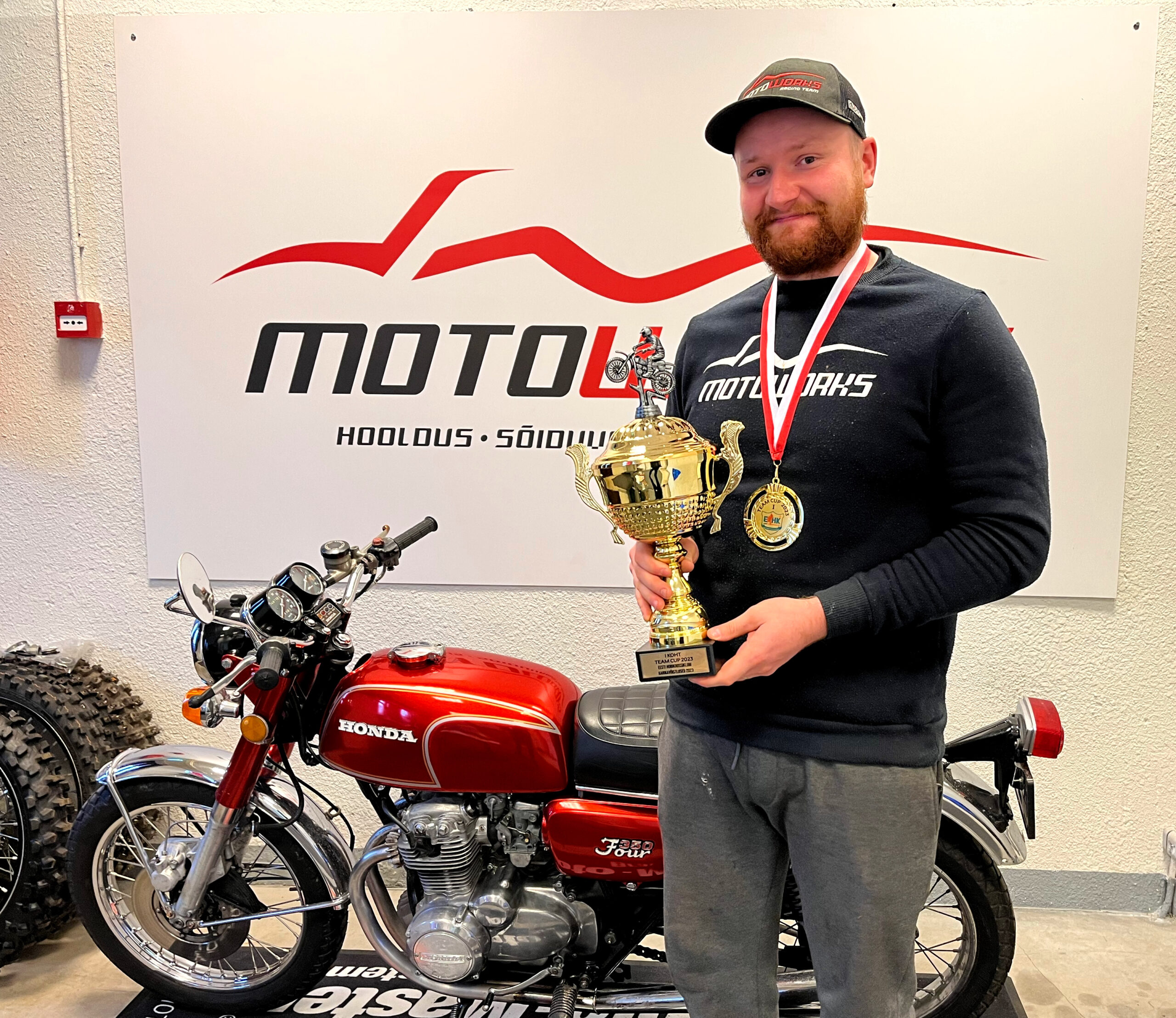 - Eesti Hobikrossiklubi